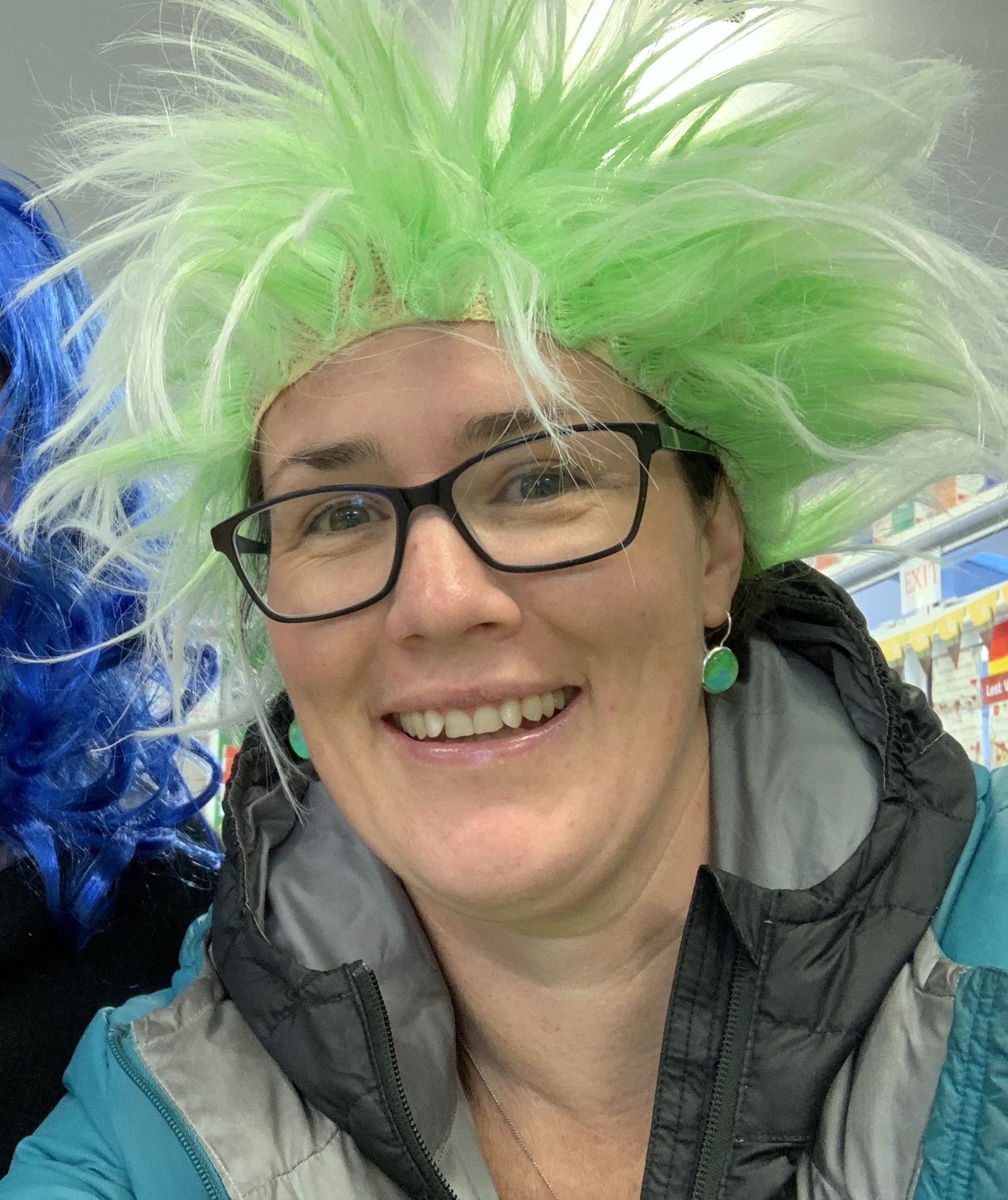 Lisa’s Journey, Week 56: Wig & Wog – Coach Ray – Qwik Kiwi Coaching